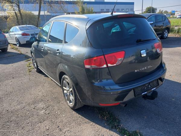 SEAT Altea XL 2010 Panevēža, ar dzinēja tilpumu 1.90 L un nobraukumu 300 tūkst. km par 2650 €, foto 11 vietnē AUTOMOTO.COM.LV