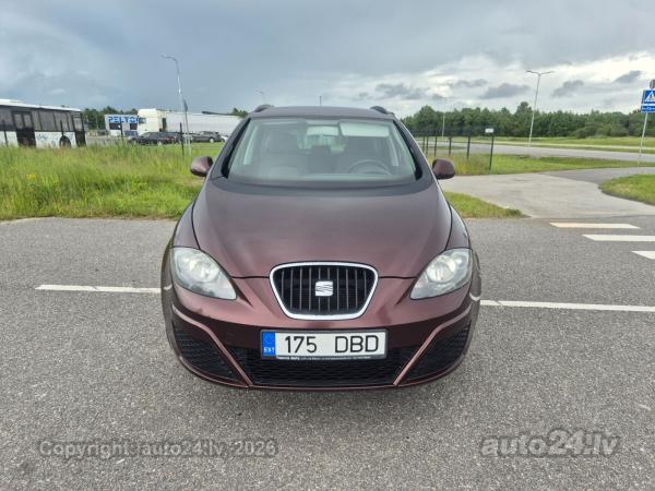 Sarkans SEAT Altea XL 2009 Tallina, ar dzinēja tilpumu 1.90 L un nobraukumu 250 tūkst. km par 2450 €, foto 2 vietnē AUTOMOTO.COM.LV