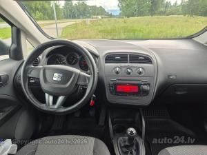 Красный Сеат Altea XL 2009 в Таллин, объемом двигателя 1.90 л и пробегом 250 тыс. км за 2450 €, фото 7 на AUTOMOTO.COM.LV