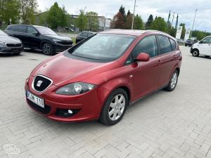 Sarkans SEAT Altea XL 2007 Šauļi, ar dzinēja tilpumu 2.00 L un nobraukumu 335 tūkst. km par 2100 €, foto  vietnē AUTOMOTO.COM.LV