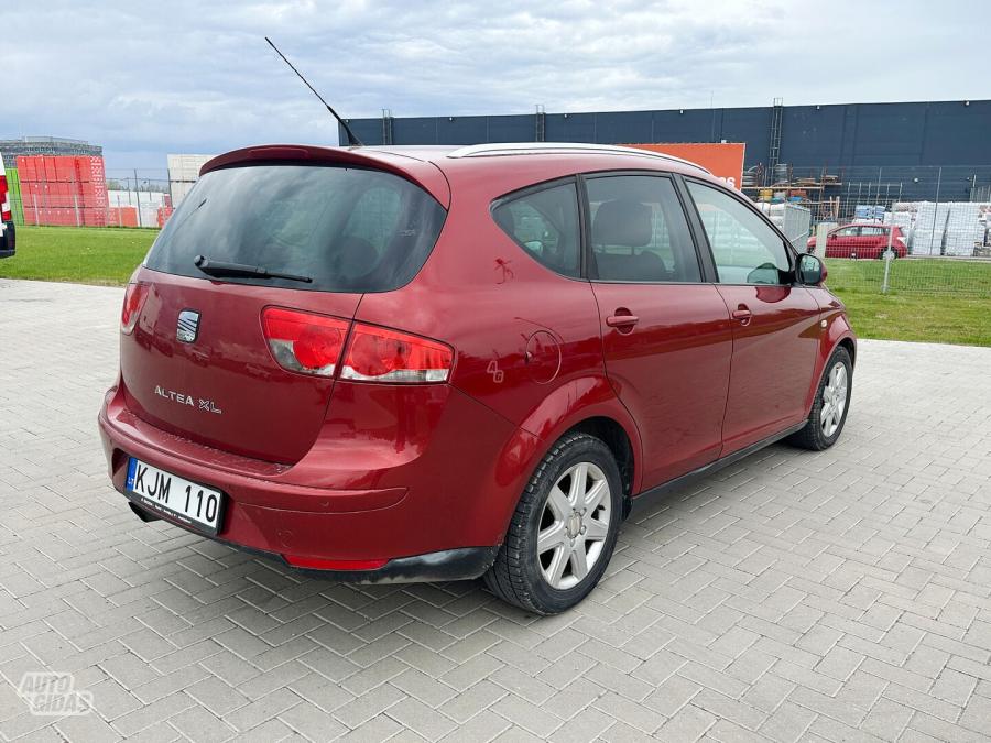 Красный Сеат Altea XL 2007 в Шяуляй, объемом двигателя 2.00 л и пробегом 335 тыс. км за 2100 €, фото 5 на AUTOMOTO.COM.LV