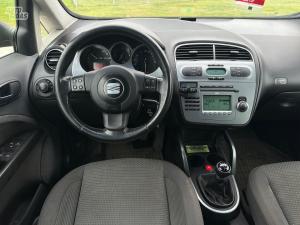 Красный Сеат Altea XL 2007 в Шяуляй, объемом двигателя 2.00 л и пробегом 335 тыс. км за 2100 €, фото 12 на AUTOMOTO.COM.LV