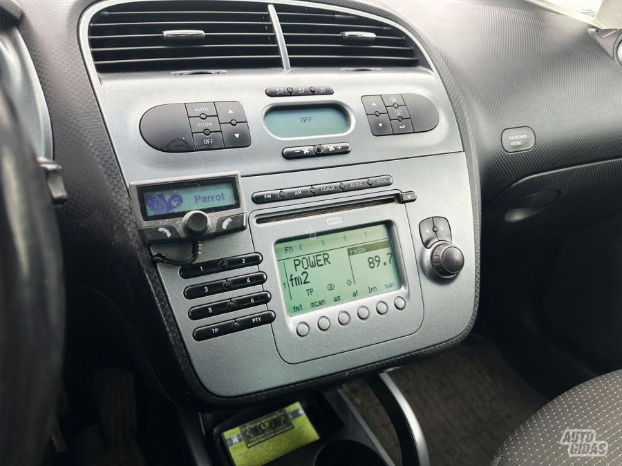 Красный Сеат Altea XL 2007 в Шяуляй, объемом двигателя 2.00 л и пробегом 335 тыс. км за 2100 €, фото 16 на AUTOMOTO.COM.LV