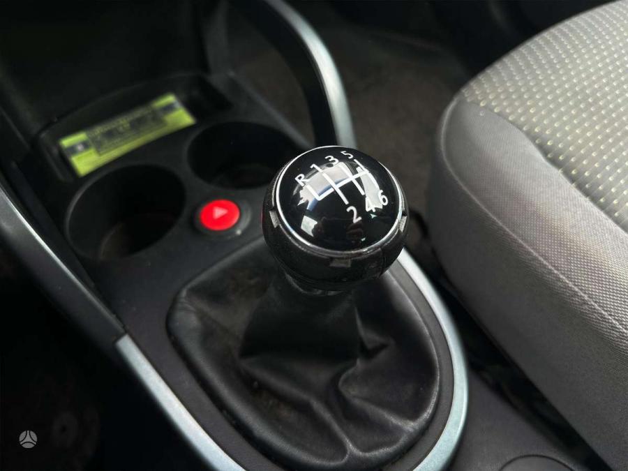 Красный Сеат Altea XL 2007 в Шяуляй, объемом двигателя 1.97 л и пробегом 335 тыс. км за 1950 €, фото 18 на AUTOMOTO.COM.LV
