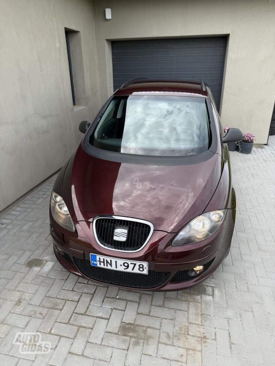 Красный Сеат Altea XL 2008 в Шяуляй, объемом двигателя 1.90 л и пробегом 316 тыс. км за 2250 €, фото 16 на AUTOMOTO.COM.LV