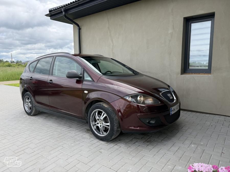 Красный Сеат Altea XL 2008 в Шяуляй, объемом двигателя 1.90 л и пробегом 316 тыс. км за 2250 €, фото 19 на AUTOMOTO.COM.LV