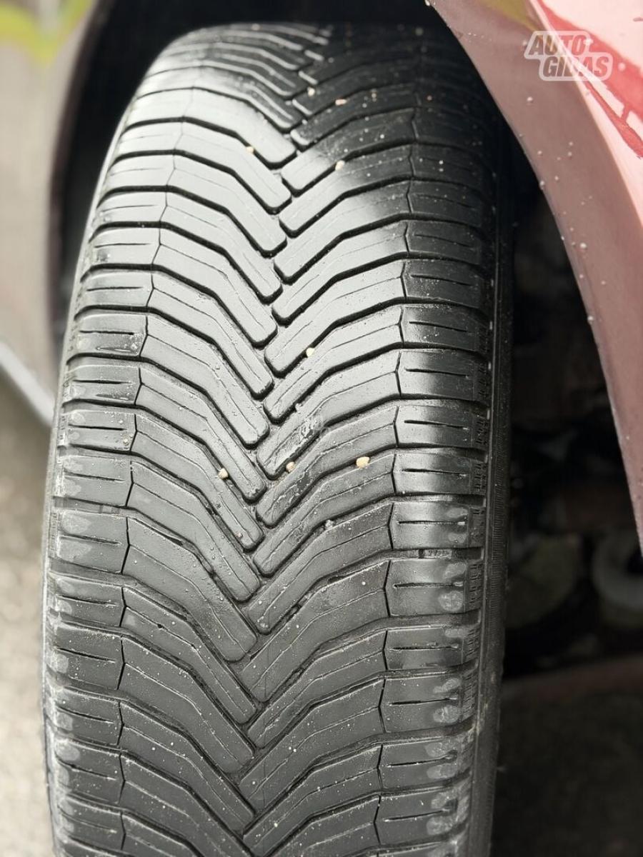Красный Сеат Altea XL 2008 в Шяуляй, объемом двигателя 1.90 л и пробегом 316 тыс. км за 2250 €, фото 24 на AUTOMOTO.COM.LV