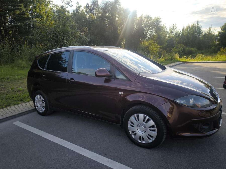 Sarkans SEAT Altea XL 2008 Kauņa, ar dzinēja tilpumu 1.80 L un nobraukumu 249 tūkst. km par 2850 €, foto 4 vietnē AUTOMOTO.COM.LV