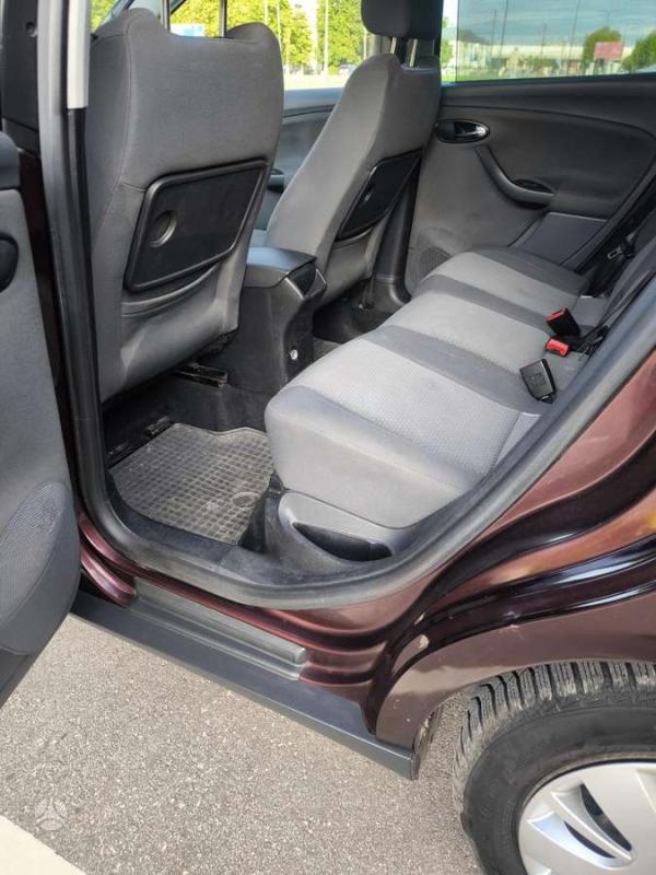 Sarkans SEAT Altea XL 2008 Kauņa, ar dzinēja tilpumu 1.80 L un nobraukumu 249 tūkst. km par 2850 €, foto 8 vietnē AUTOMOTO.COM.LV