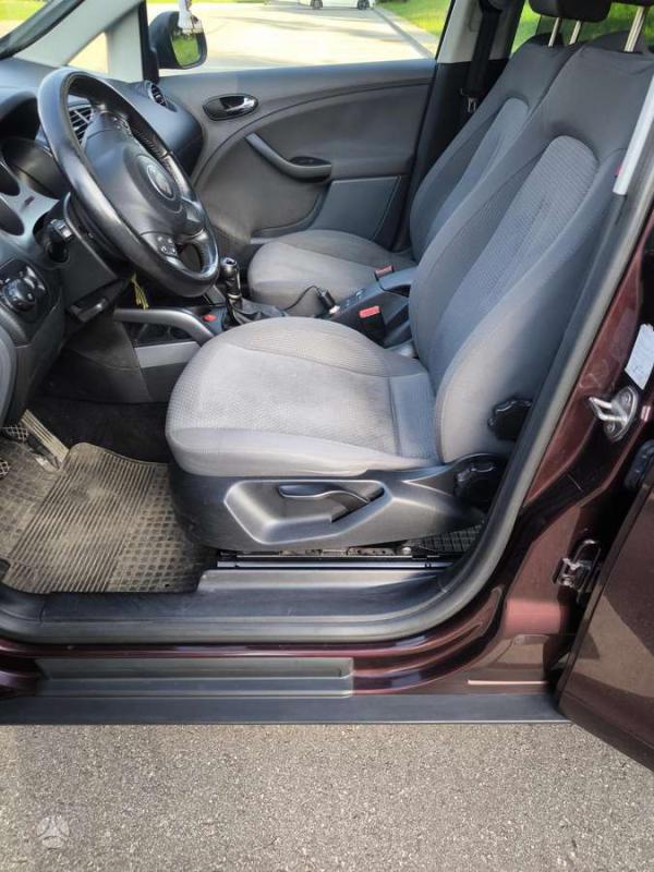 Sarkans SEAT Altea XL 2008 Kauņa, ar dzinēja tilpumu 1.80 L un nobraukumu 249 tūkst. km par 2850 €, foto 9 vietnē AUTOMOTO.COM.LV