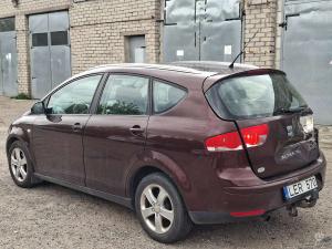 Sarkans SEAT Altea XL 2008 Šilutė, ar dzinēja tilpumu 1.90 L un nobraukumu 280 tūkst. km par 1000 €, foto 5 vietnē AUTOMOTO.COM.LV
