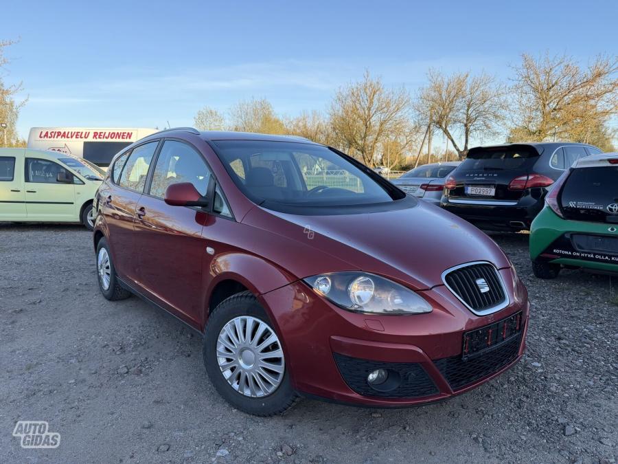 Sarkans SEAT Altea XL 2010 Kelmė, ar dzinēja tilpumu 1.90 L un nobraukumu 326 tūkst. km par 1890 €, foto 1 vietnē AUTOMOTO.COM.LV