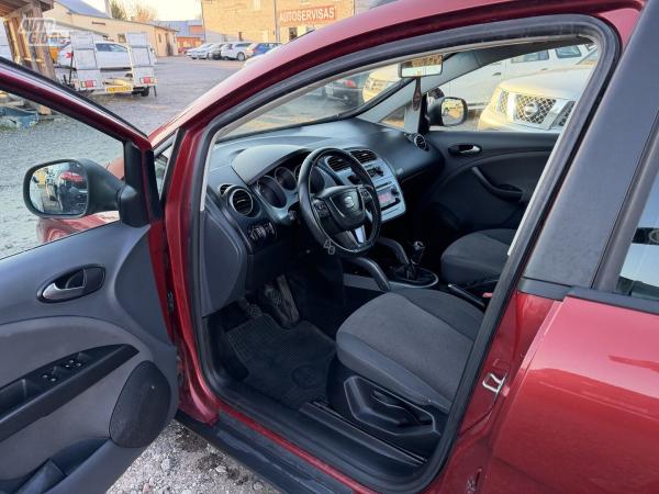 Красный Сеат Altea XL 2010 в Кельме, объемом двигателя 1.90 л и пробегом 326 тыс. км за 1890 €, фото 9 на AUTOMOTO.COM.LV
