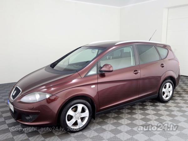 Sarkans SEAT Altea XL 2007 Tallina, ar dzinēja tilpumu 1.60 L un nobraukumu 189 tūkst. km par 1199 €, foto 2 vietnē AUTOMOTO.COM.LV
