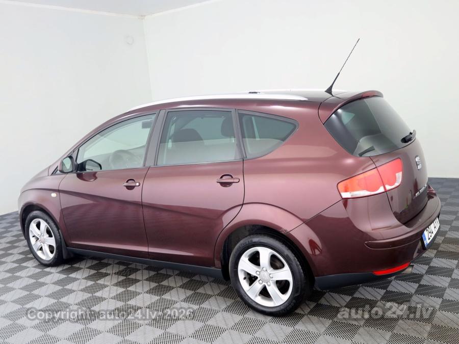 Sarkans SEAT Altea XL 2007 Tallina, ar dzinēja tilpumu 1.60 L un nobraukumu 189 tūkst. km par 1199 €, foto 5 vietnē AUTOMOTO.COM.LV