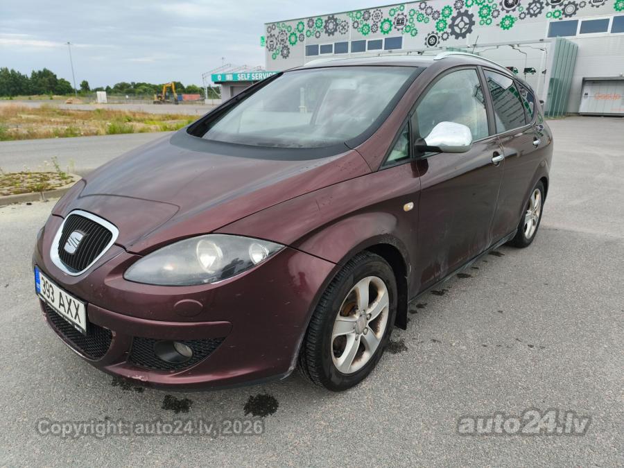 Sarkans SEAT Altea XL 2007 Tallina, ar dzinēja tilpumu 2.00 L un nobraukumu 328 tūkst. km par 2200 €, foto 1 vietnē AUTOMOTO.COM.LV