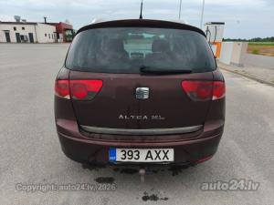 Sarkans SEAT Altea XL 2007 Tallina, ar dzinēja tilpumu 2.00 L un nobraukumu 328 tūkst. km par 2200 €, foto 5 vietnē AUTOMOTO.COM.LV