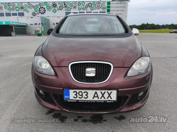 Sarkans SEAT Altea XL 2007 Tallina, ar dzinēja tilpumu 2.00 L un nobraukumu 328 tūkst. km par 2200 €, foto 7 vietnē AUTOMOTO.COM.LV