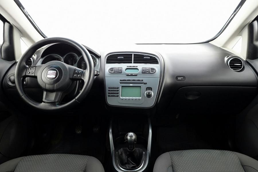 Красный Сеат Altea XL 2008 в Таллин, объемом двигателя 1.80 л и пробегом 286 тыс. км за 999 €, фото 14 на AUTOMOTO.COM.LV