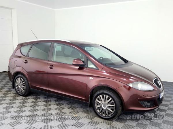 Red SEAT Altea XL 2008 in Tallinn, with an engine capacity of 1.80 L and mileage of 286 thousand km for 899 €, photo 1 on AUTOMOTO.COM.LV