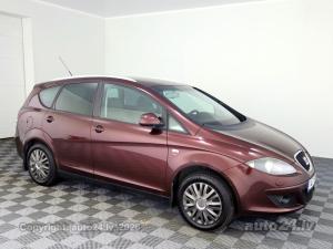 Красный Сеат Altea XL 2008 в Таллин, объемом двигателя 1.80 л и пробегом 286 тыс. км за 899 €, фото  на AUTOMOTO.COM.LV