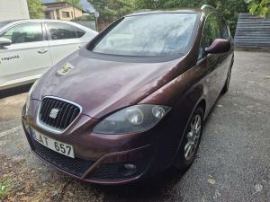 Красный Сеат Altea XL 2010 в Вильнюс, объемом двигателя 1.60 л и пробегом 305 тыс. км за 2499 €, фото 3 на AUTOMOTO.COM.LV