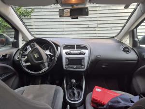 Красный Сеат Altea XL 2010 в Вильнюс, объемом двигателя 1.60 л и пробегом 305 тыс. км за 2499 €, фото 9 на AUTOMOTO.COM.LV