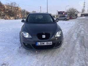SEAT Altea XL 2007 in Kaunas, with an engine capacity of 2.00 L and mileage of 344 thousand km for 2600 €, photo  on AUTOMOTO.COM.LV