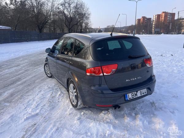 SEAT Altea XL 2007 Kauņa, ar dzinēja tilpumu 2.00 L un nobraukumu 344 tūkst. km par 2600 €, foto 8 vietnē AUTOMOTO.COM.LV