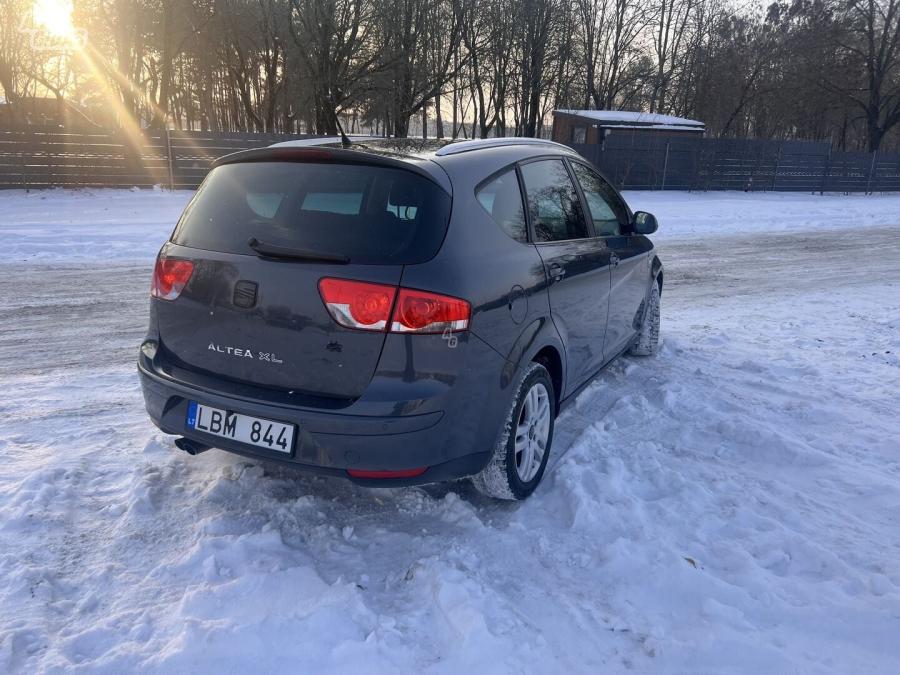 SEAT Altea XL 2007 in Kaunas, with an engine capacity of 2.00 L and mileage of 344 thousand km for 2600 €, photo 10 on AUTOMOTO.COM.LV