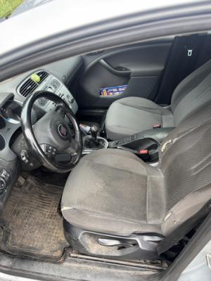 SEAT Altea XL 2007 in Tallinn, with an engine capacity of 0.00 L and mileage of 218 thousand km for 899 €, photo 8 on AUTOMOTO.COM.LV