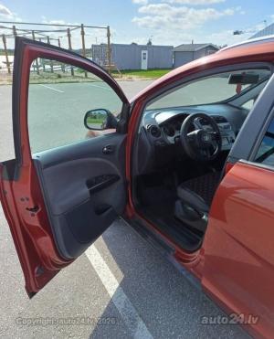 SEAT Altea XL 2008 Tallina, ar dzinēja tilpumu 2.00 L un nobraukumu 0 tūkst. km par 2200 €, foto 5 vietnē AUTOMOTO.COM.LV