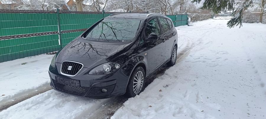 SEAT Altea XL 2013 in Kaunas, with an engine capacity of 1.60 L and mileage of 272 thousand km for 3000 €, photo 1 on AUTOMOTO.COM.LV