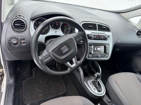Balts SEAT Altea XL 2009 Skaudvilė, ar dzinēja tilpumu 1.80 L un nobraukumu 200 tūkst. km par 1850 €, foto 11 vietnē AUTOMOTO.COM.LV