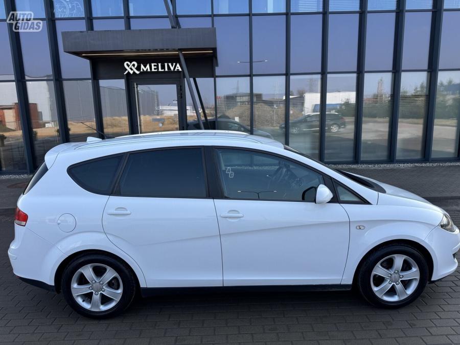 Balts SEAT Altea XL 2009 Kauņa, ar dzinēja tilpumu 1.90 L un nobraukumu 237 tūkst. km par 2650 €, foto 16 vietnē AUTOMOTO.COM.LV