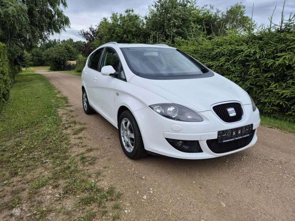 Balts SEAT Altea XL 2009 Rokiškis, ar dzinēja tilpumu 1.60 L un nobraukumu 134 tūkst. km par 2750 €, foto 1 vietnē AUTOMOTO.COM.LV