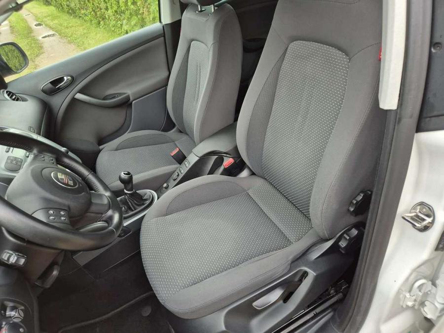 Белый Сеат Altea XL 2009 в Рокишкис, объемом двигателя 1.60 л и пробегом 134 тыс. км за 2750 €, фото 10 на AUTOMOTO.COM.LV