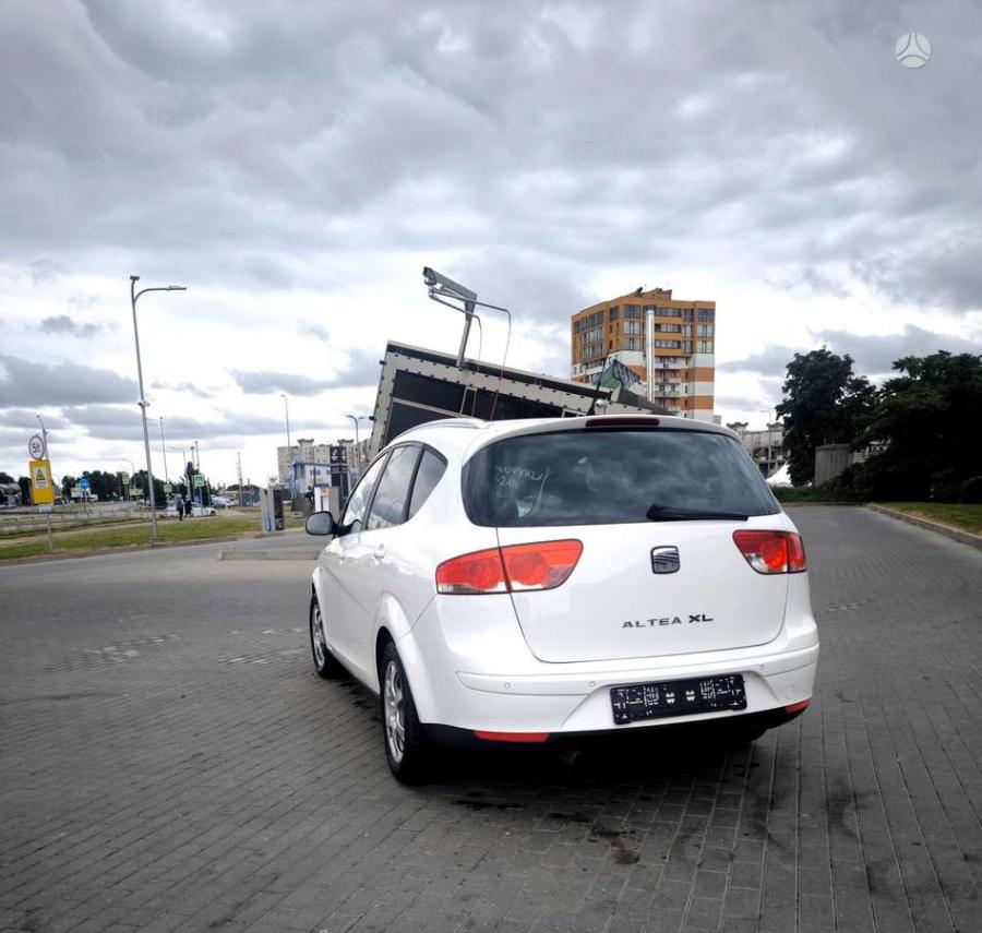 Balts SEAT Altea XL 2009 Kauņa, ar dzinēja tilpumu 1.60 L un nobraukumu 135 tūkst. km par 2950 €, foto 6 vietnē AUTOMOTO.COM.LV