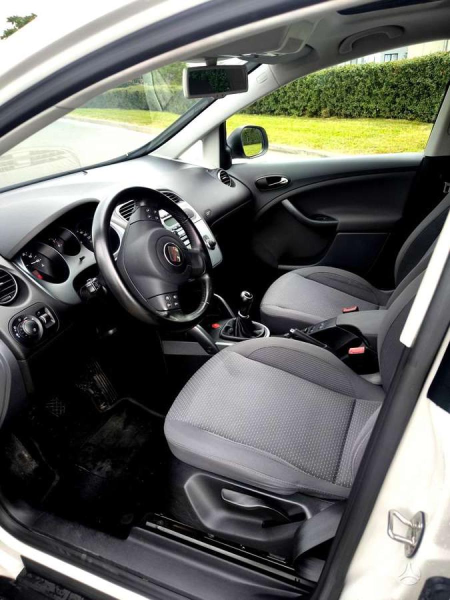 Balts SEAT Altea XL 2009 Kauņa, ar dzinēja tilpumu 1.60 L un nobraukumu 135 tūkst. km par 2950 €, foto 9 vietnē AUTOMOTO.COM.LV