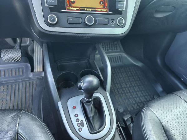 Белый Сеат Altea XL 2010 в Каунас, объемом двигателя 2.00 л и пробегом 289 тыс. км за 3350 €, фото 8 на AUTOMOTO.COM.LV