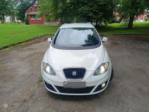 Balts SEAT Altea XL 2010 Šauļi, ar dzinēja tilpumu 1.60 L un nobraukumu 247 tūkst. km par 2200 €, foto 4 vietnē AUTOMOTO.COM.LV
