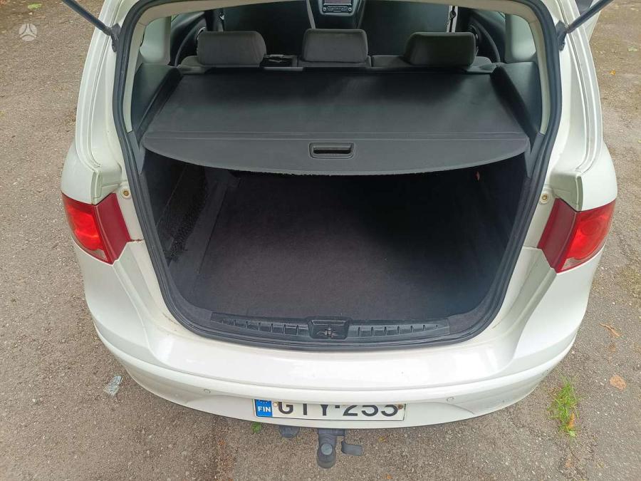 Balts SEAT Altea XL 2010 Šauļi, ar dzinēja tilpumu 1.60 L un nobraukumu 247 tūkst. km par 2200 €, foto 11 vietnē AUTOMOTO.COM.LV
