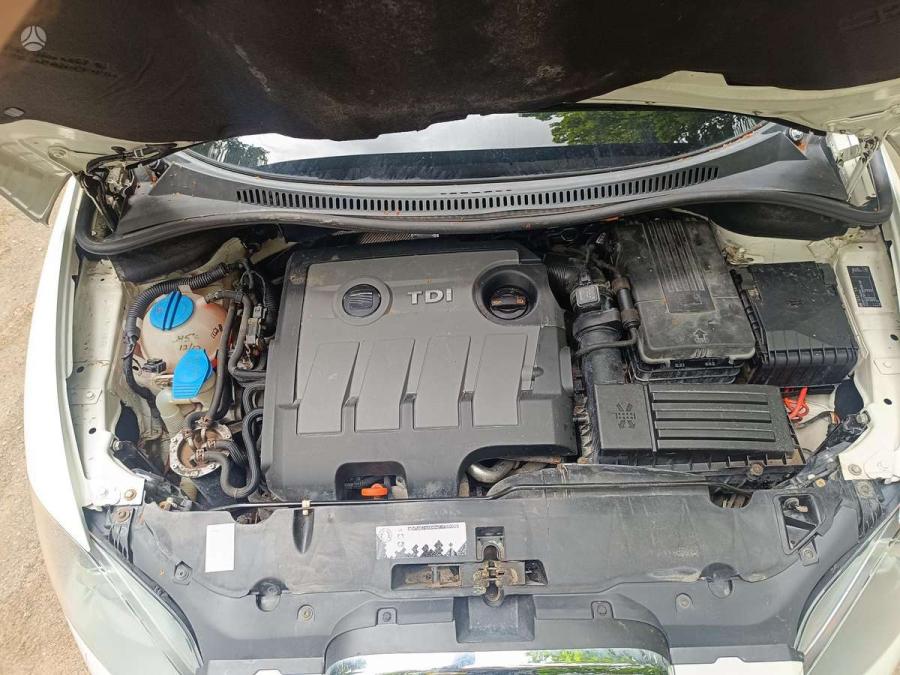Balts SEAT Altea XL 2010 Šauļi, ar dzinēja tilpumu 1.60 L un nobraukumu 247 tūkst. km par 2200 €, foto 16 vietnē AUTOMOTO.COM.LV