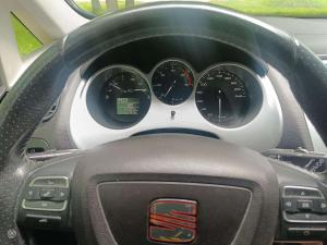 Balts SEAT Altea XL 2010 Šauļi, ar dzinēja tilpumu 1.60 L un nobraukumu 247 tūkst. km par 2200 €, foto 20 vietnē AUTOMOTO.COM.LV
