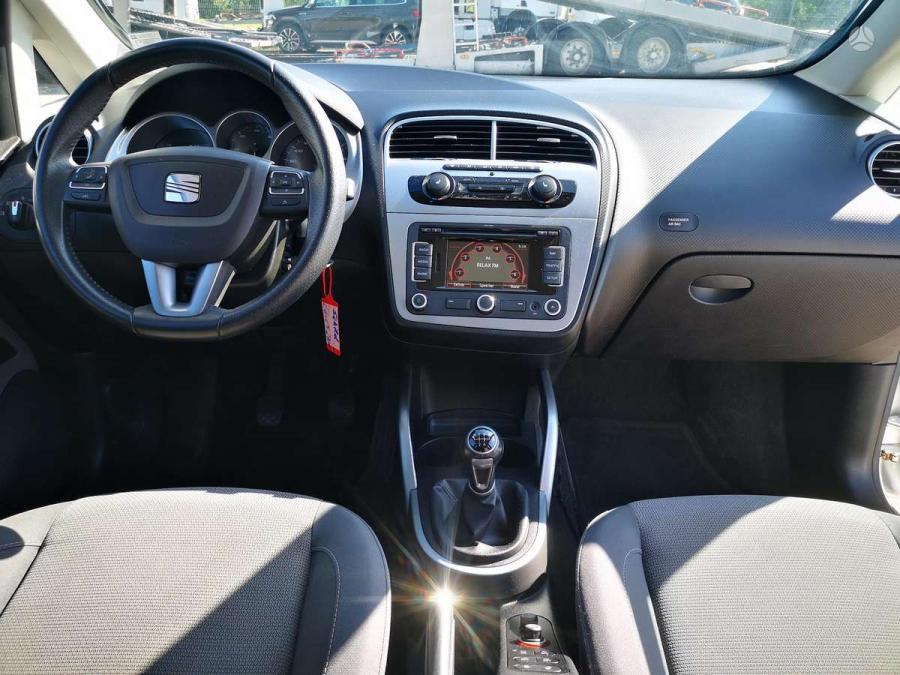 Balts SEAT Altea XL 2011 Radviliškis, ar dzinēja tilpumu 1.60 L un nobraukumu 237 tūkst. km par 3550 €, foto 12 vietnē AUTOMOTO.COM.LV