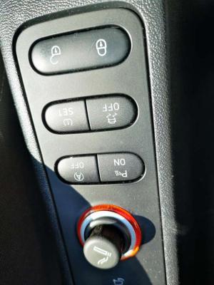 Balts SEAT Altea XL 2011 Radviliškis, ar dzinēja tilpumu 1.60 L un nobraukumu 237 tūkst. km par 3550 €, foto 15 vietnē AUTOMOTO.COM.LV