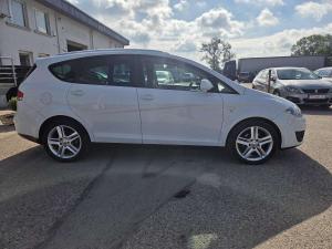 Balts SEAT Altea XL 2012 Marijampole, ar dzinēja tilpumu 1.97 L un nobraukumu 262 tūkst. km par 3699 €, foto 5 vietnē AUTOMOTO.COM.LV