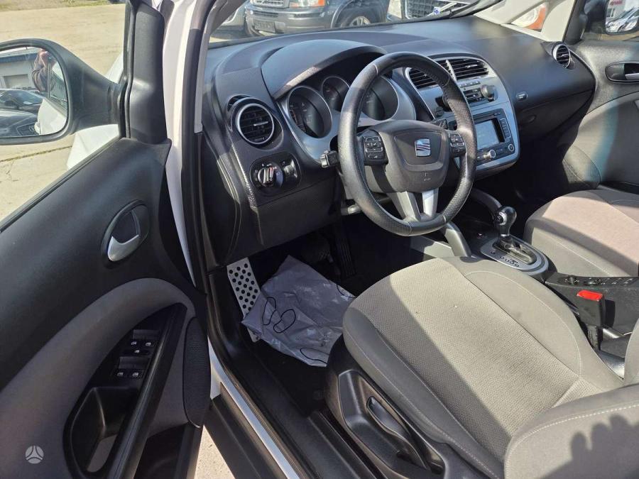 Balts SEAT Altea XL 2012 Marijampole, ar dzinēja tilpumu 1.97 L un nobraukumu 262 tūkst. km par 3699 €, foto 11 vietnē AUTOMOTO.COM.LV