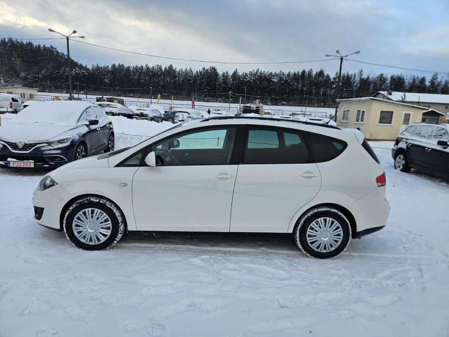 Balts SEAT Altea XL 2015 Viļņa, ar dzinēja tilpumu 2.00 L un nobraukumu 251 tūkst. km par 4600 €, foto 2 vietnē AUTOMOTO.COM.LV