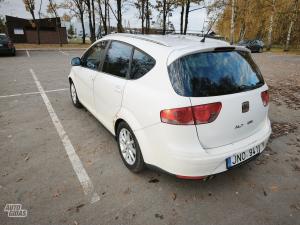 Белый Сеат Altea XL 2010 в Кайшядорис, объемом двигателя 2.00 л и пробегом 318 тыс. км за 1700 €, фото 6 на AUTOMOTO.COM.LV
